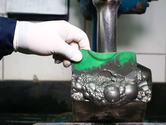 Metallurgical Laboratory | Services - PlengeLab